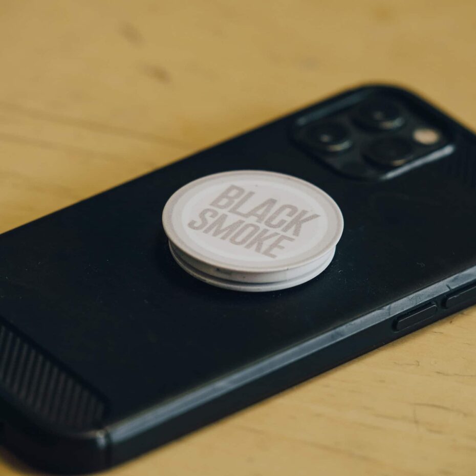 POP -Socket - Black Smoke Ltd